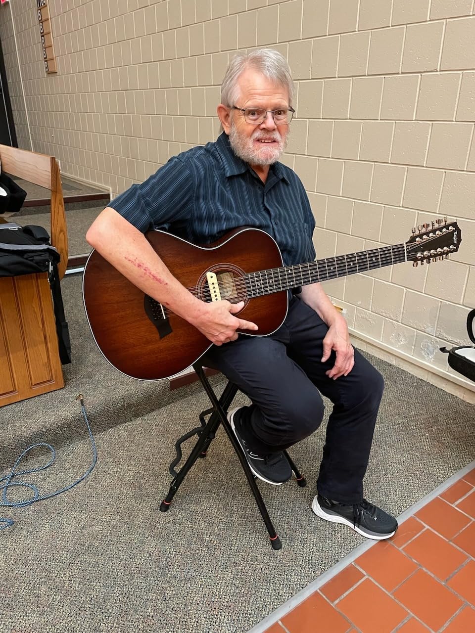 Best Guitar Stools and Chairs 2026: 12 Models Tested & Reviewed