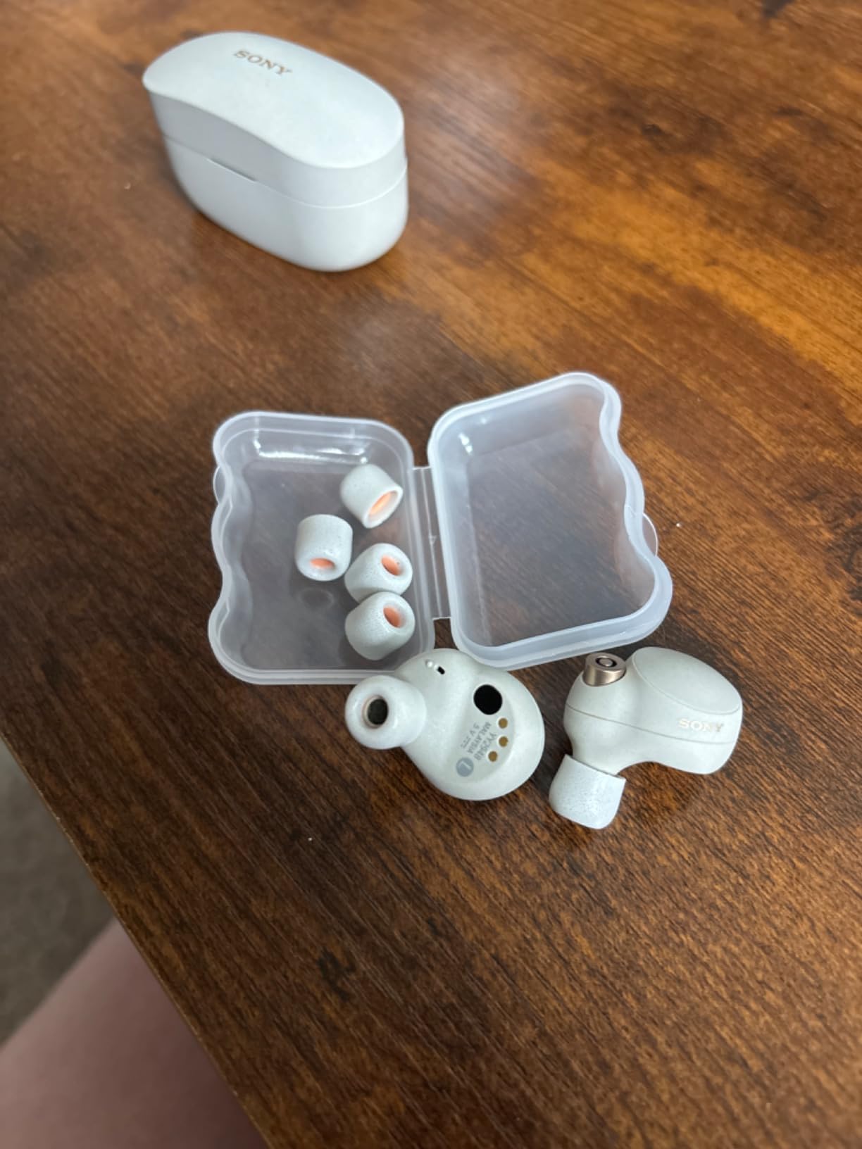 How to Pair Sony WF-1000XM4: Complete Guide 2025